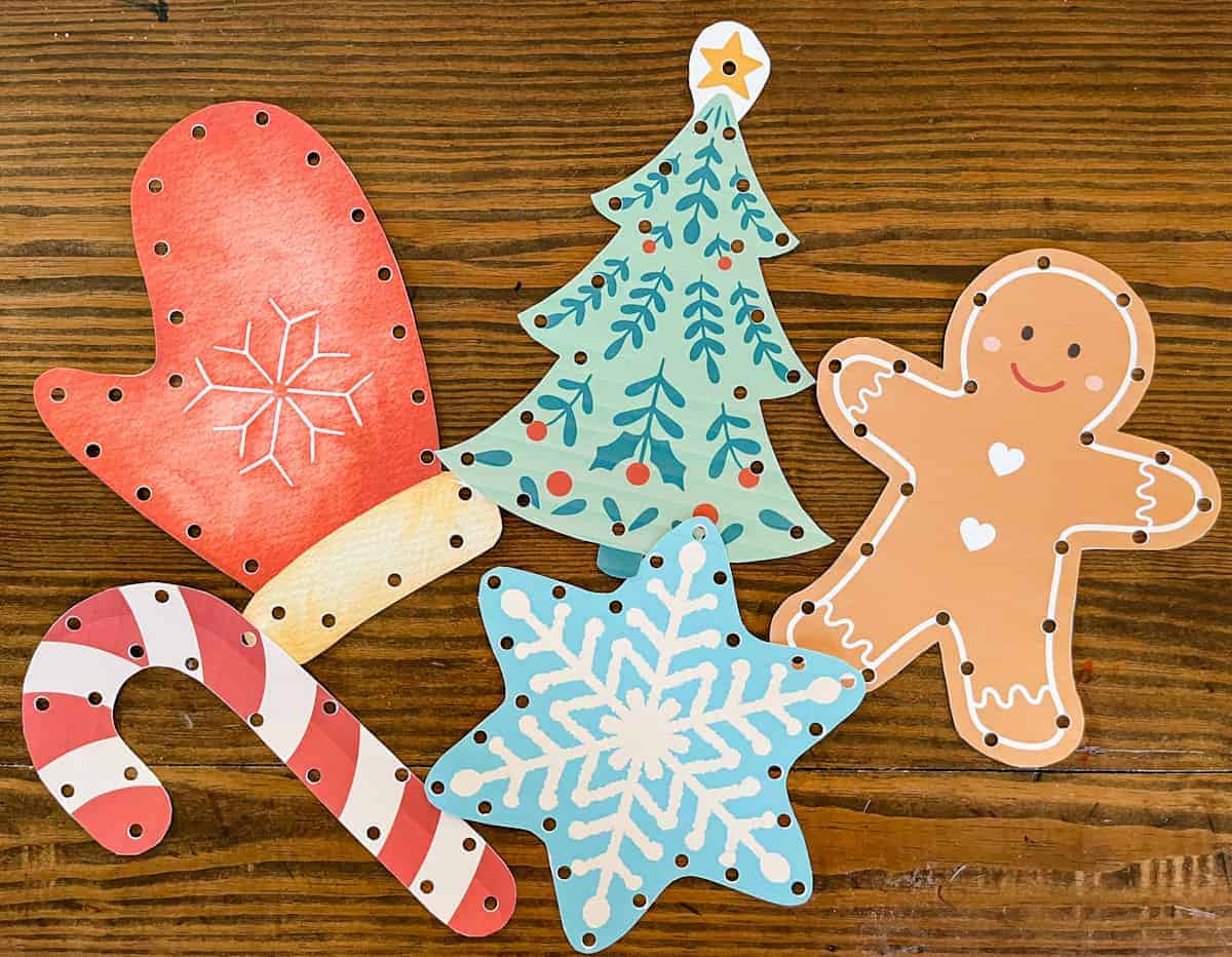 Christmas Lacing Cards - Free Printable - Fox Farm Home