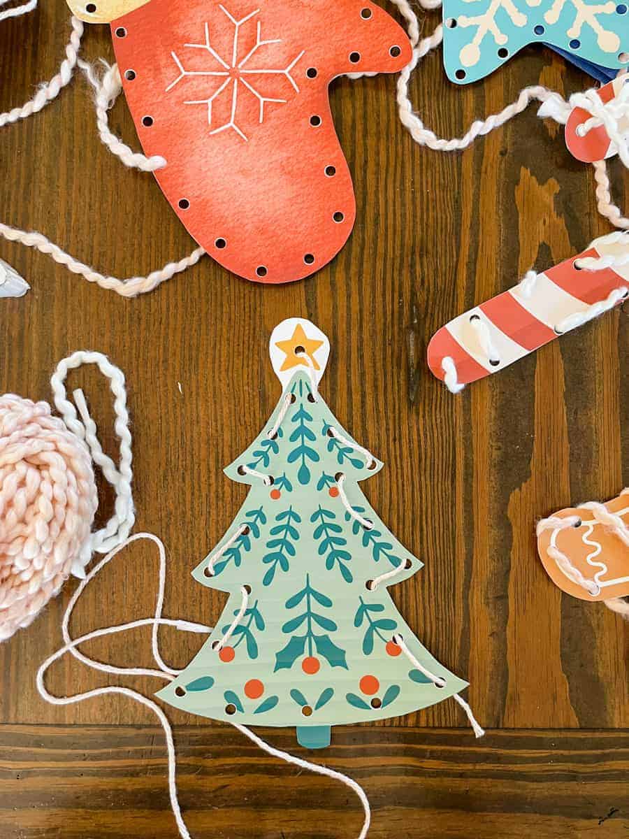 Christmas Lacing Cards - Free Printable - Fox Farm Home