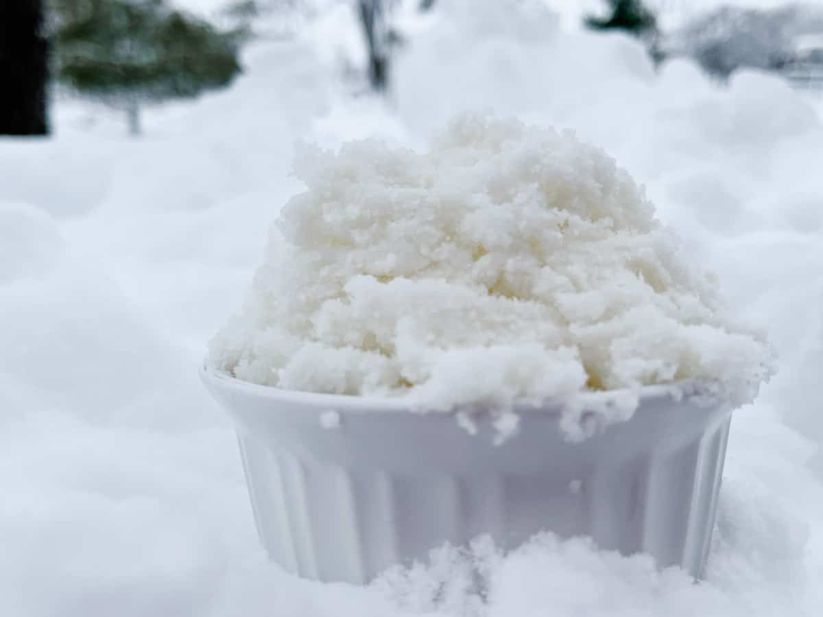 Vanilla Snow Ice Cream Recipe - Fox Farm Home