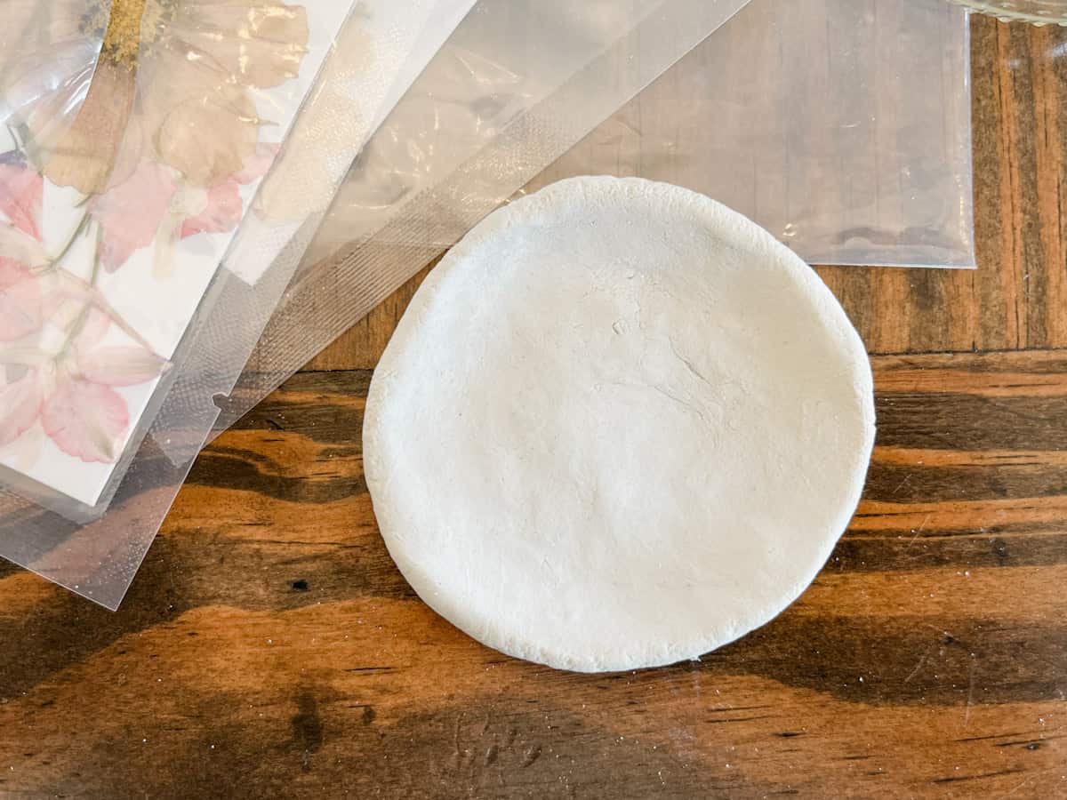 DIY Pressed Flower Pinch Pots for Kids - Fox Farm Home