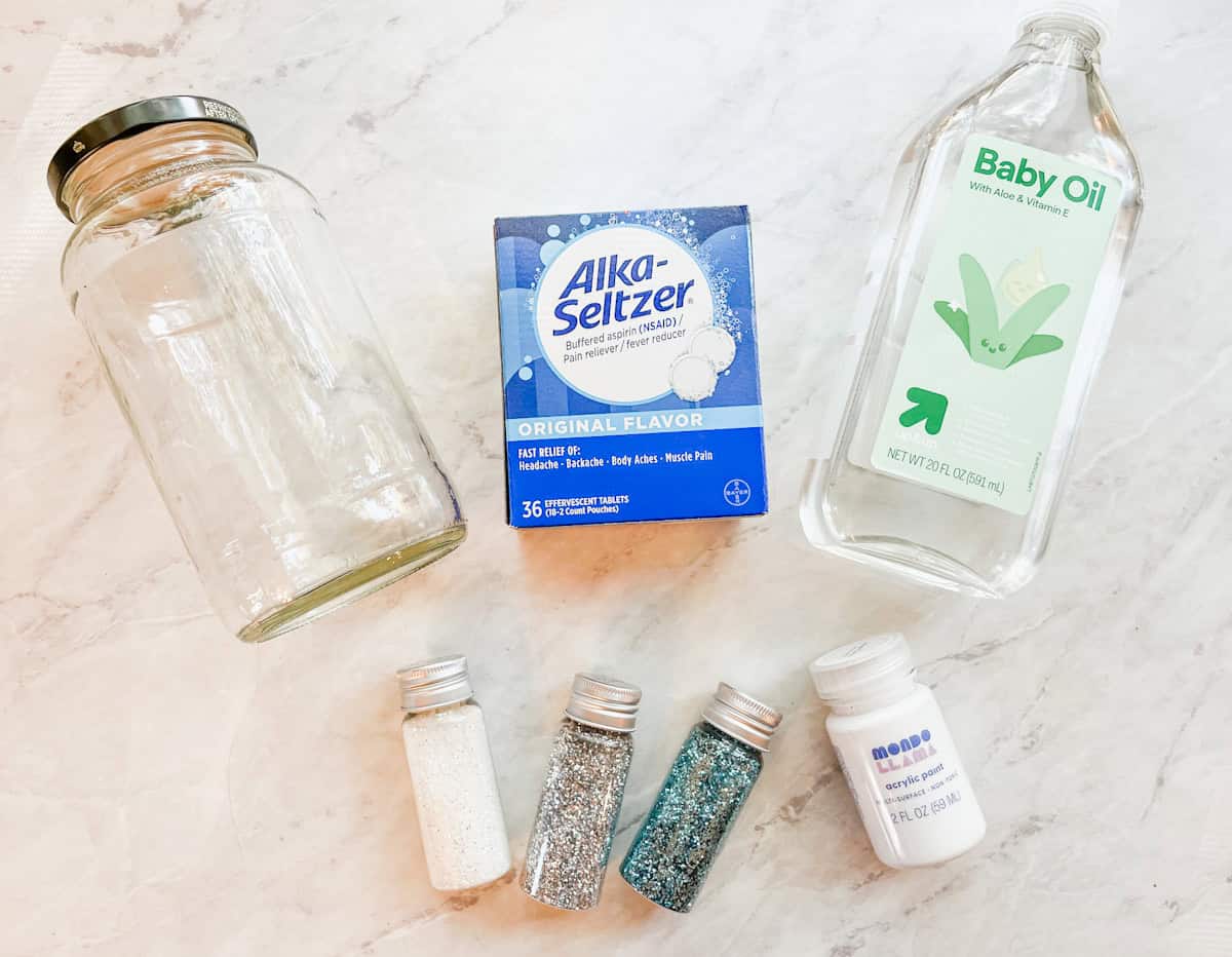 Snowstorm in a Jar Science Experiment for Winter - Fox Farm Home