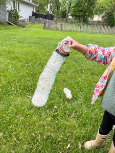 How to Make Rainbow Bubble Snakes - Fox Farm Home